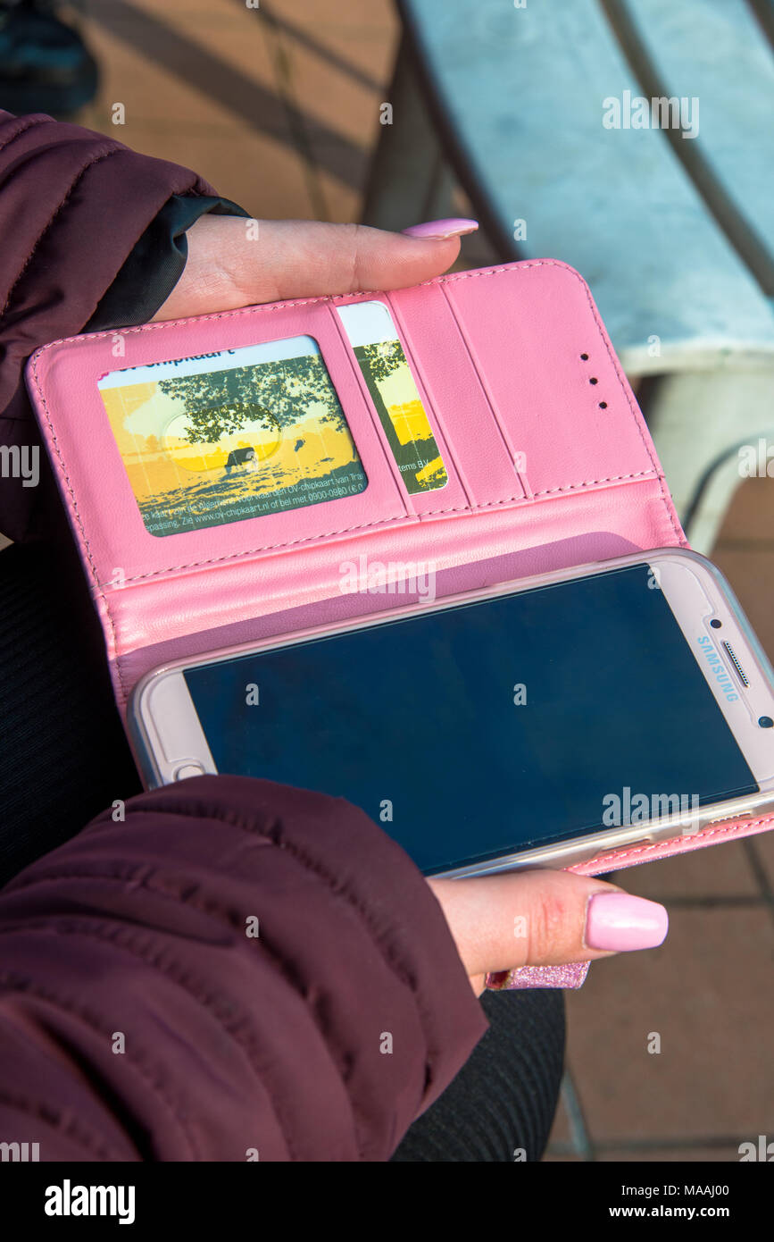 Pink nails hi-res stock photography and images - Alamy