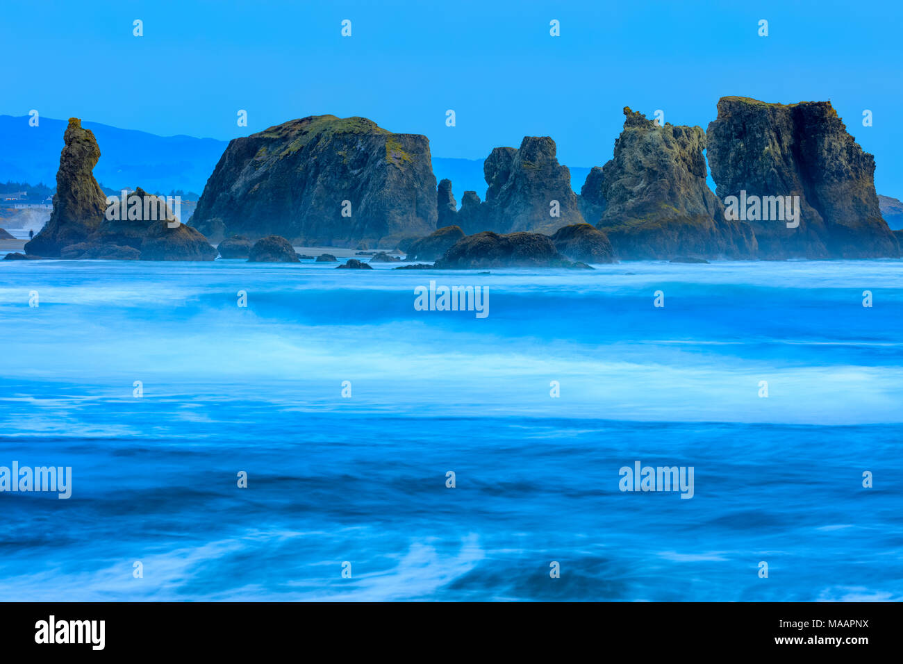Bandon Beach on the Oregon Coast Stock Photo - Alamy