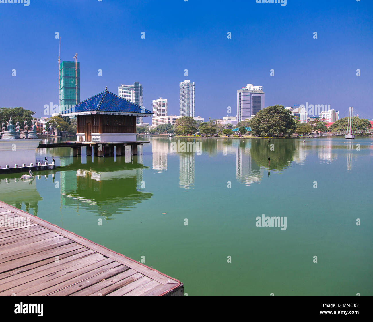View at Gangaramaya Temple in Colombo, Sri Lanka Stock Photo - Alamy
