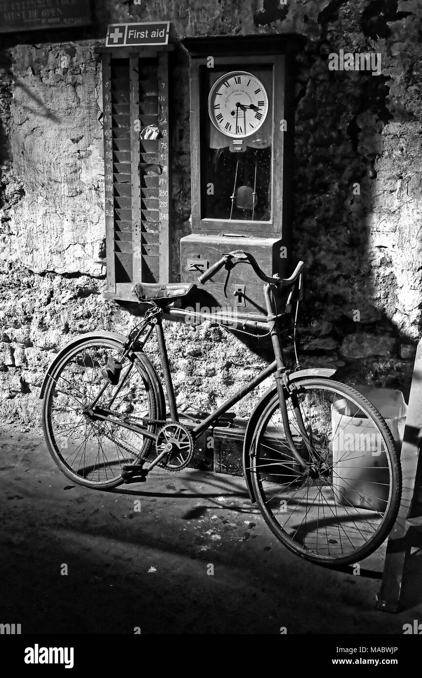 Old bike by clocking on machine and first aid station at Tanfield ...