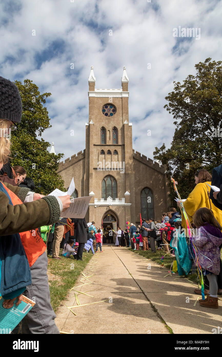 Washington, DC - Members of Christ Church celebrated Palm Sunday with a ...