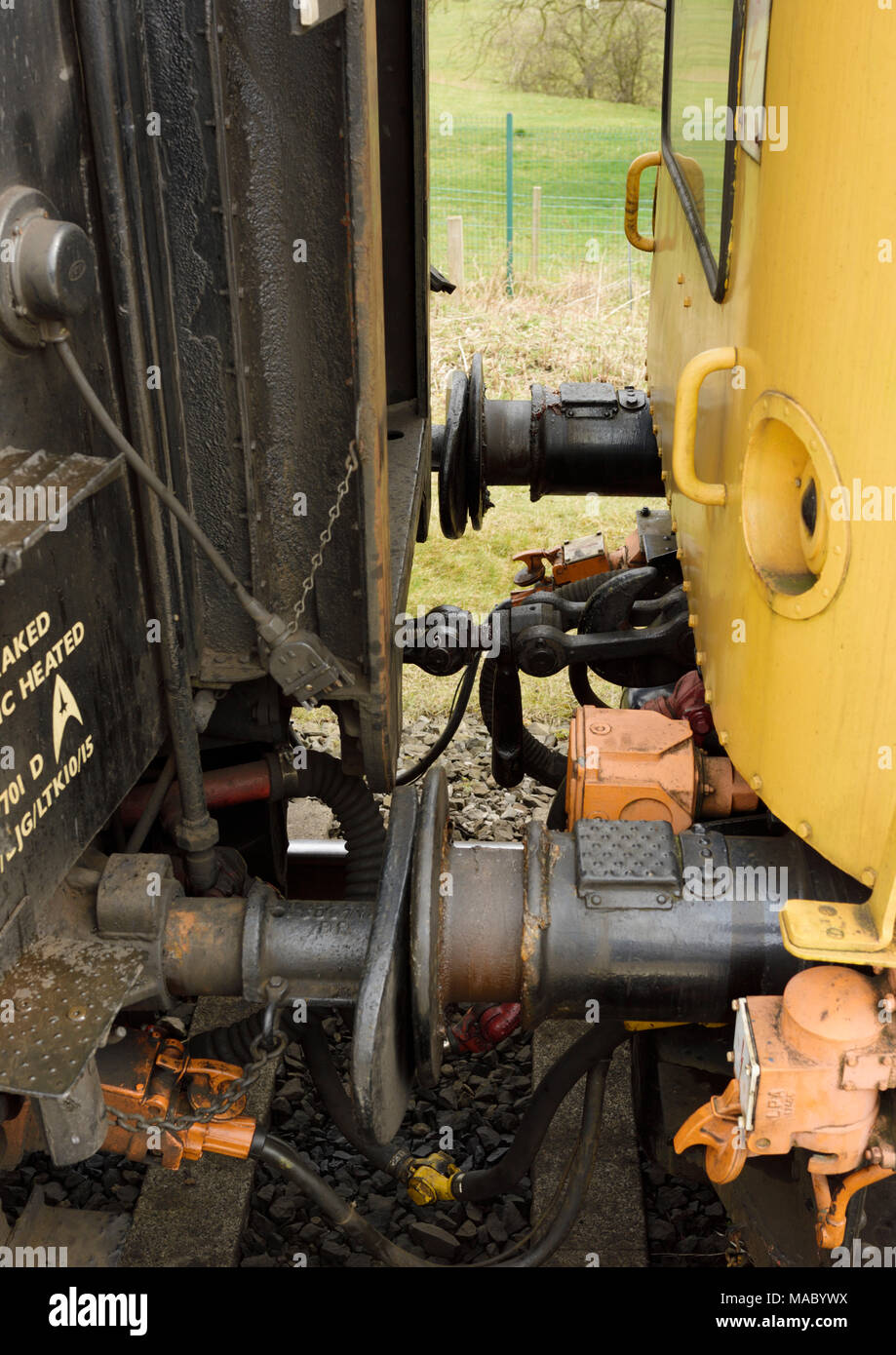 Buffers and coupler hi-res stock photography and images - Alamy