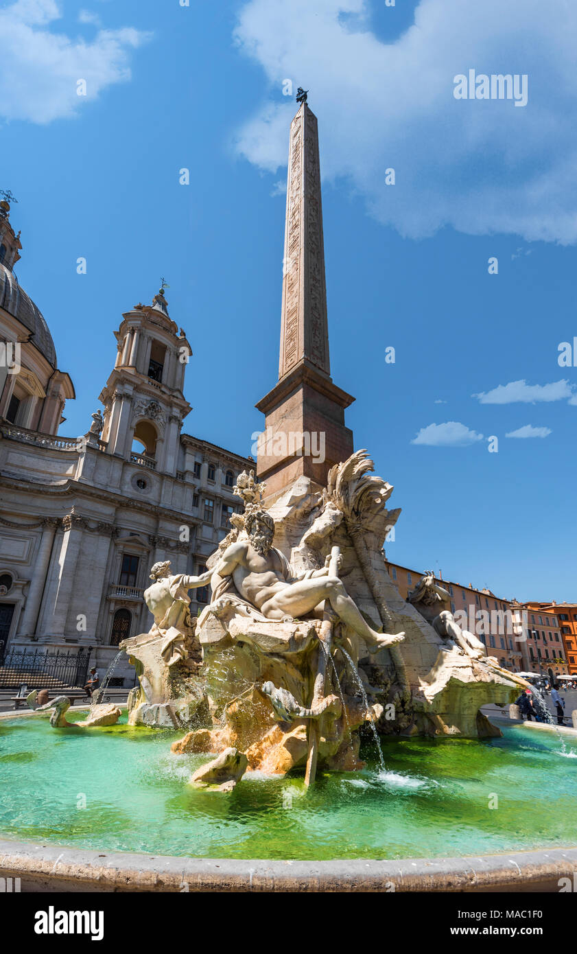 Piazza navona architecture hi-res stock photography and images - Alamy