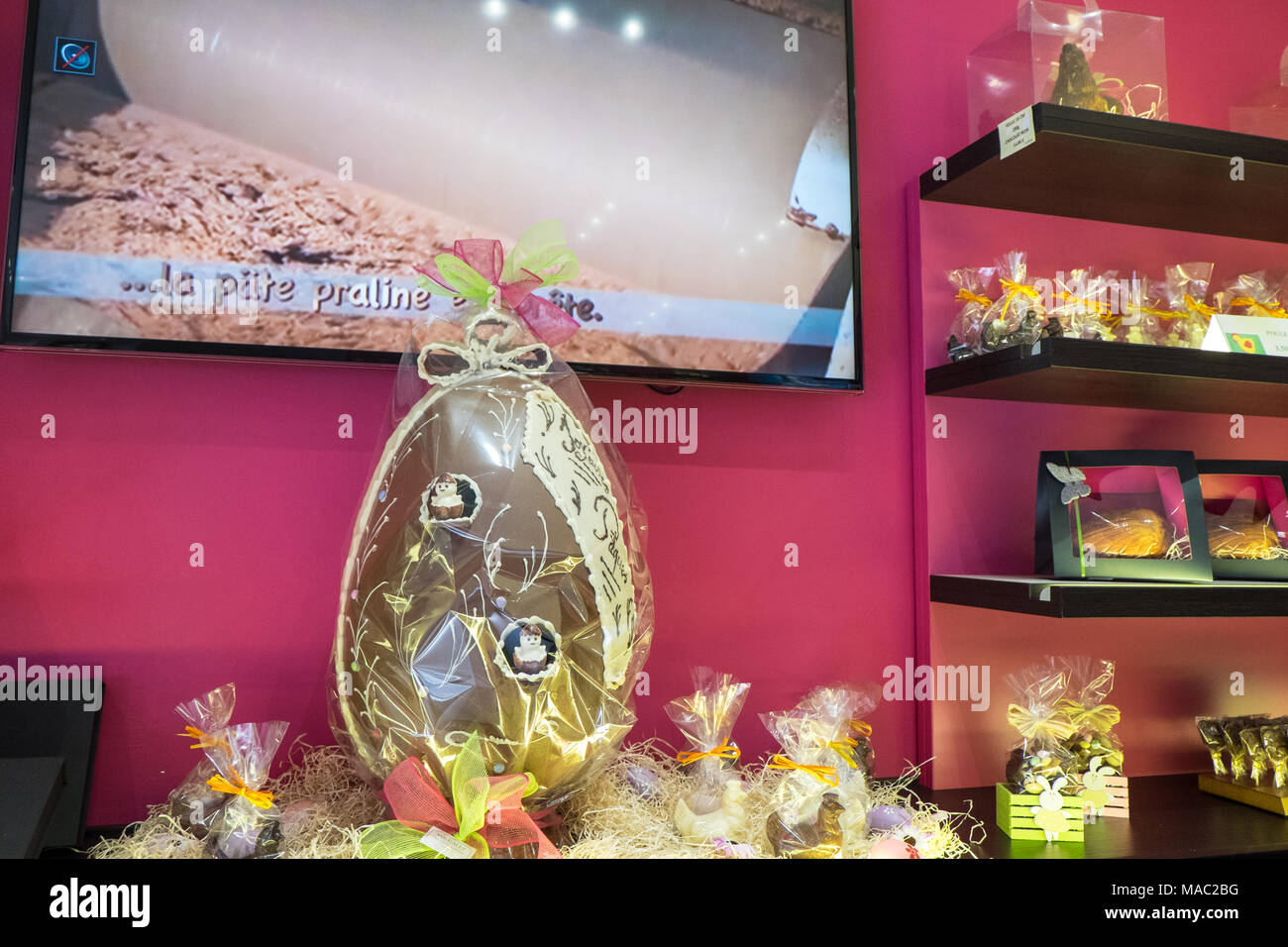 Best sweet shop hi-res stock photography and images - Alamy