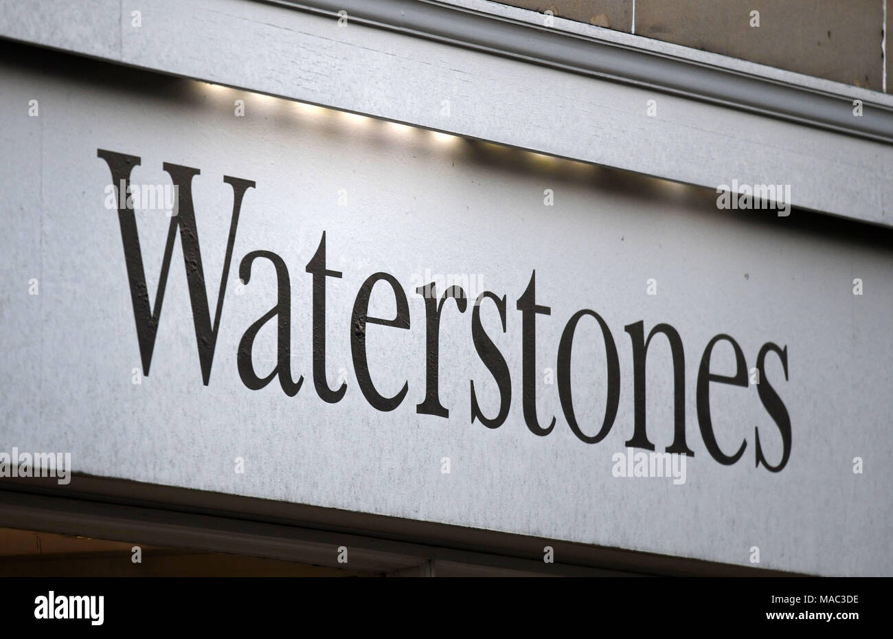 Waterstones logo hi-res stock photography and images - Alamy