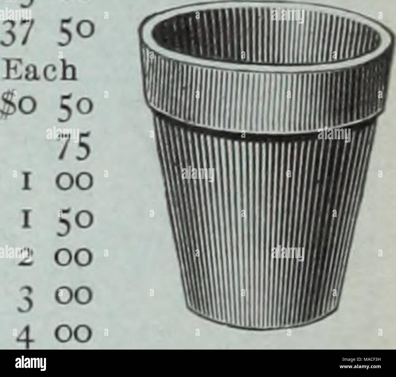 30 feet drop hi-res stock photography and images - Alamy