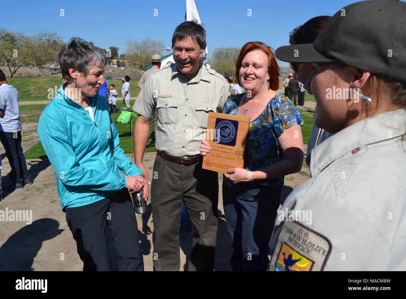 Lisa jewell hi-res stock photography and images - Alamy