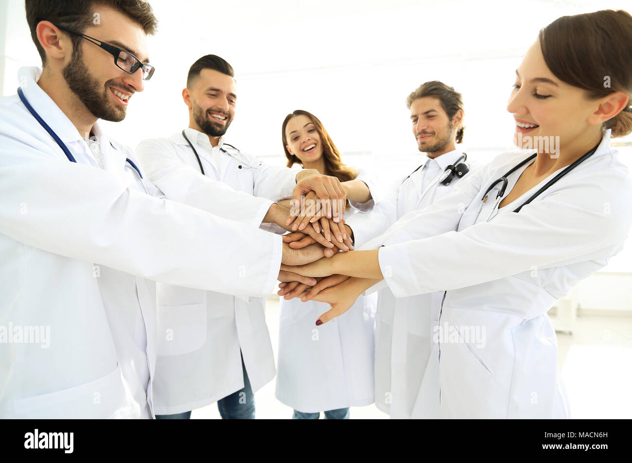 Group portrait medical staff studio hi-res stock photography and images ...