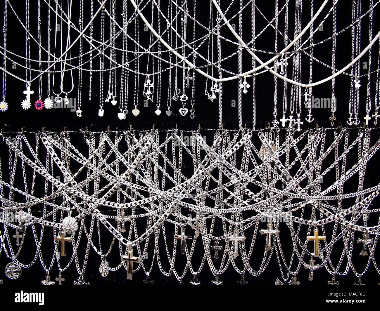 Jewelries hi-res stock photography and images - Alamy