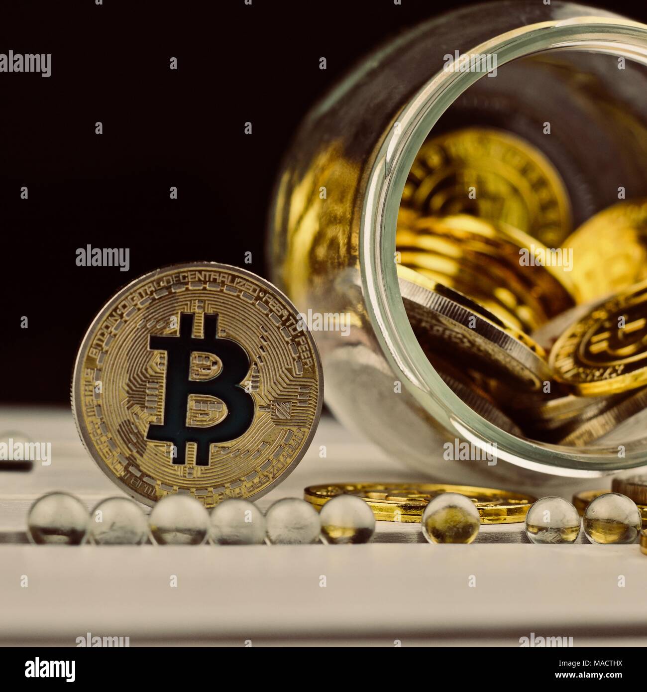 Digital currency physical metal bitcoin coin. Cryptocurrency savings ...