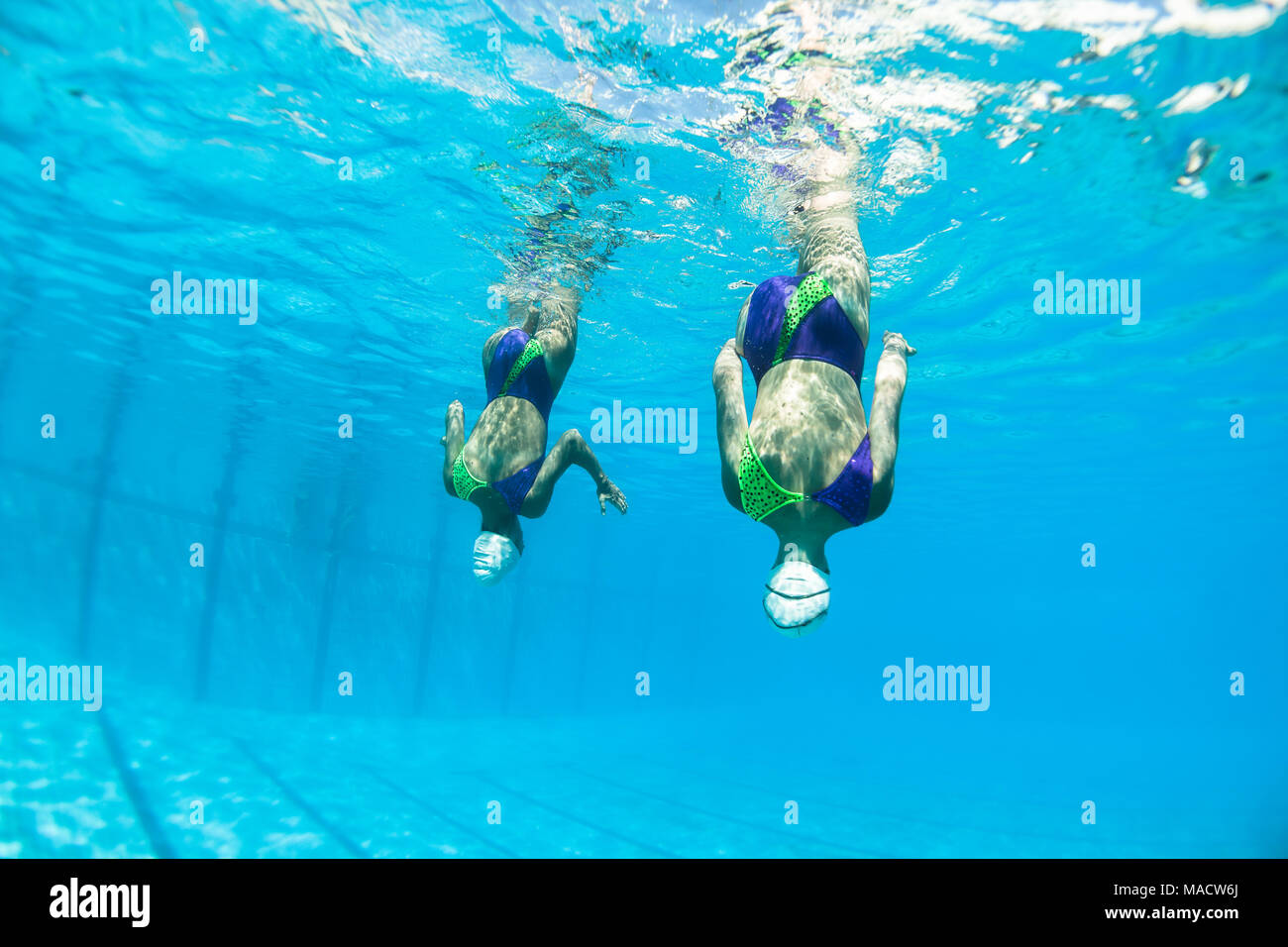 Swimmers action hi-res stock photography and images - Alamy