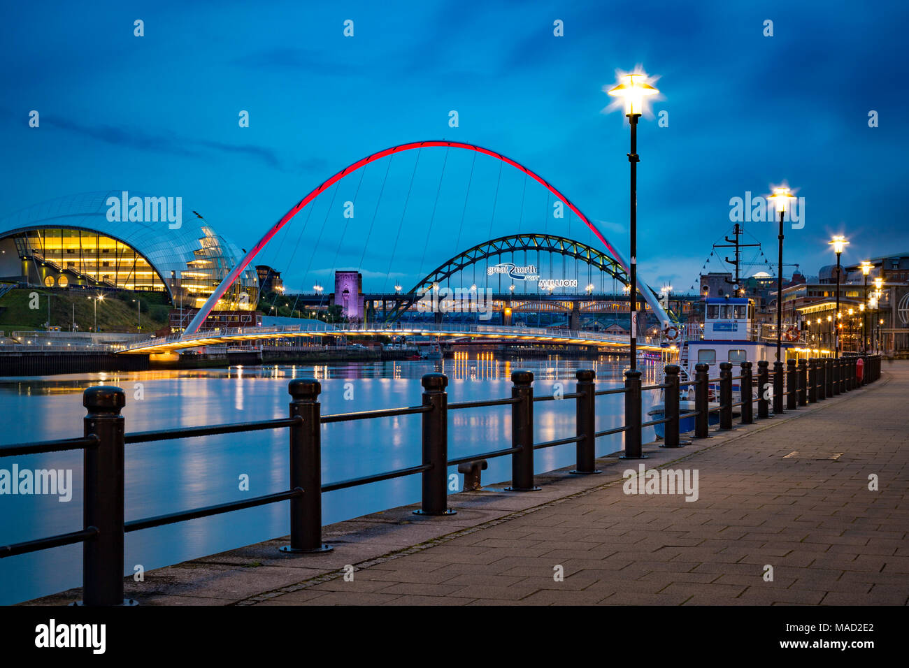 The Gateshead Millenium Bridge and the Sage over River Tyne, Newcastle ...