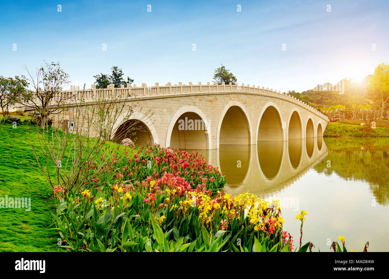 Arch bridge reflection in chinese hi-res stock photography and images ...