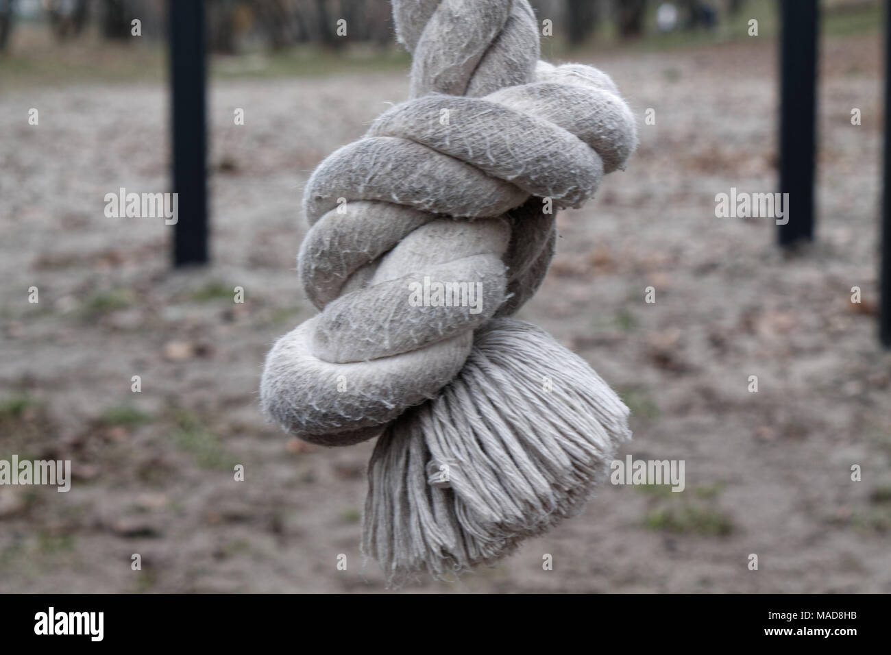 Straight rope thick hi-res stock photography and images - Alamy