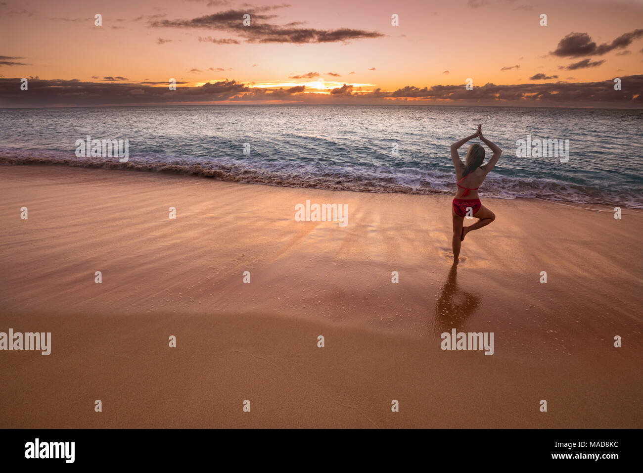 Sun position hi-res stock photography and images - Alamy