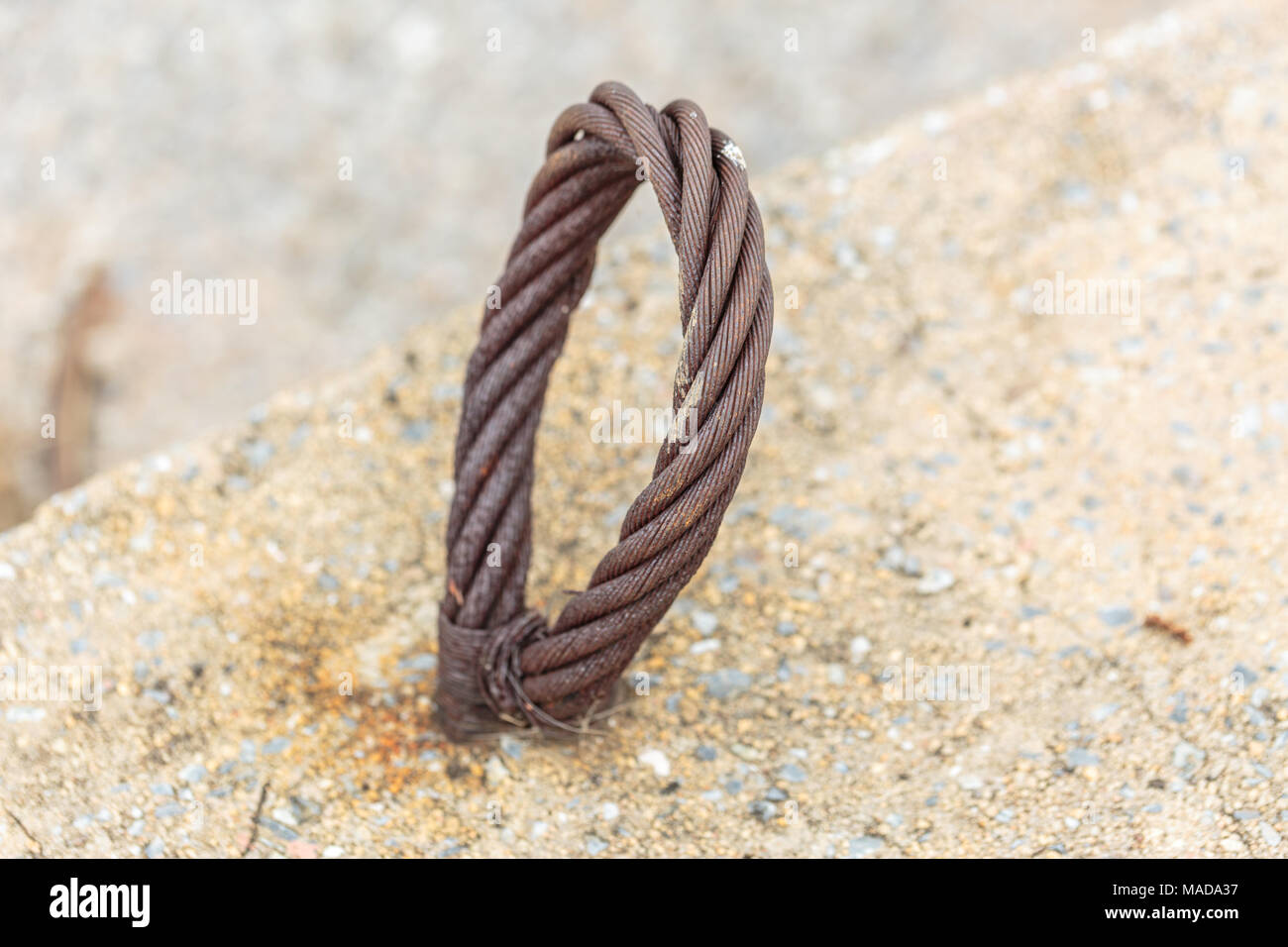 Shackle pole hi-res stock photography and images - Alamy