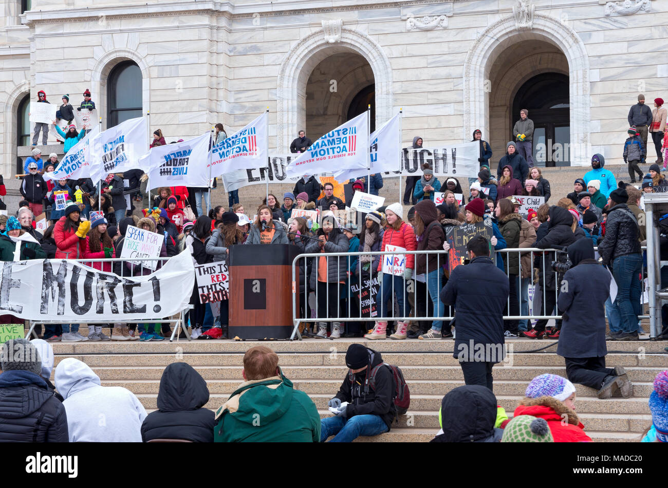 West metro walkout hi-res stock photography and images - Alamy