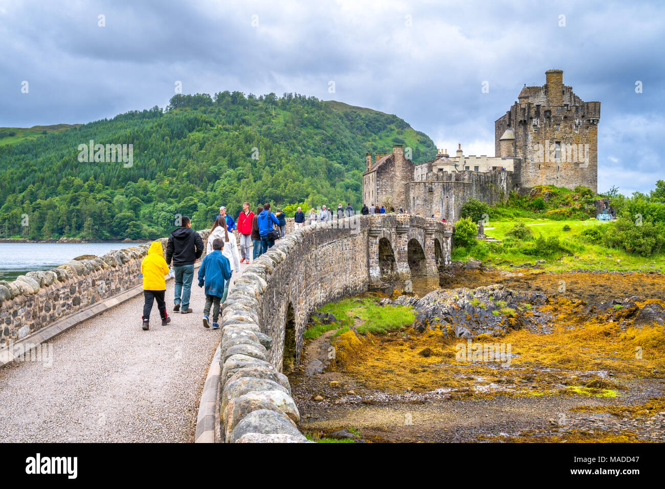 Eilean Donan Castle in the Scottish Highlands Stock Photo - Alamy