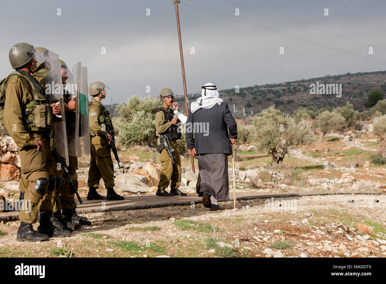 Palestine soldiers hi-res stock photography and images - Alamy