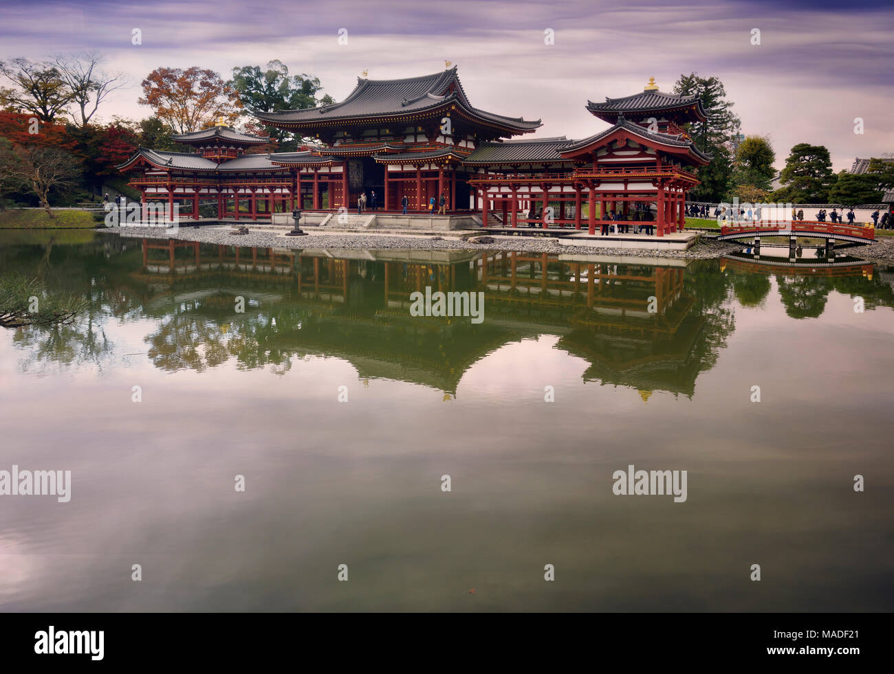 Byodoin phoenix hall uji hi-res stock photography and images - Alamy
