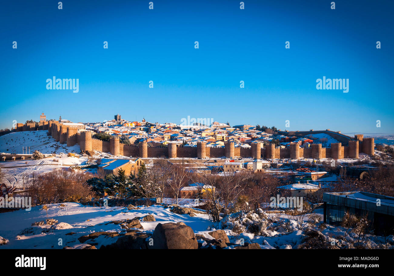 Patrimonio de la humanidad de ávila hi-res stock photography and images ...