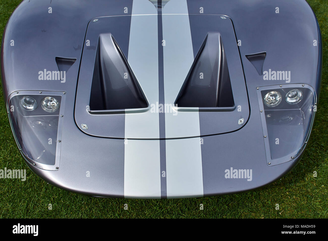 close up detail shots of an Australian DRB GT40 replica of a Ford gt40 ...