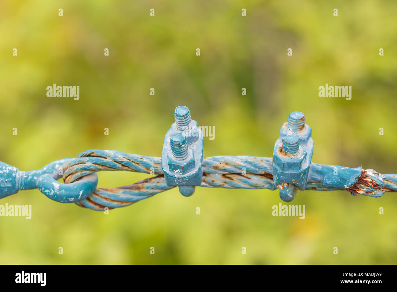rusty shackle connect the sling in nature background Stock Photo - Alamy
