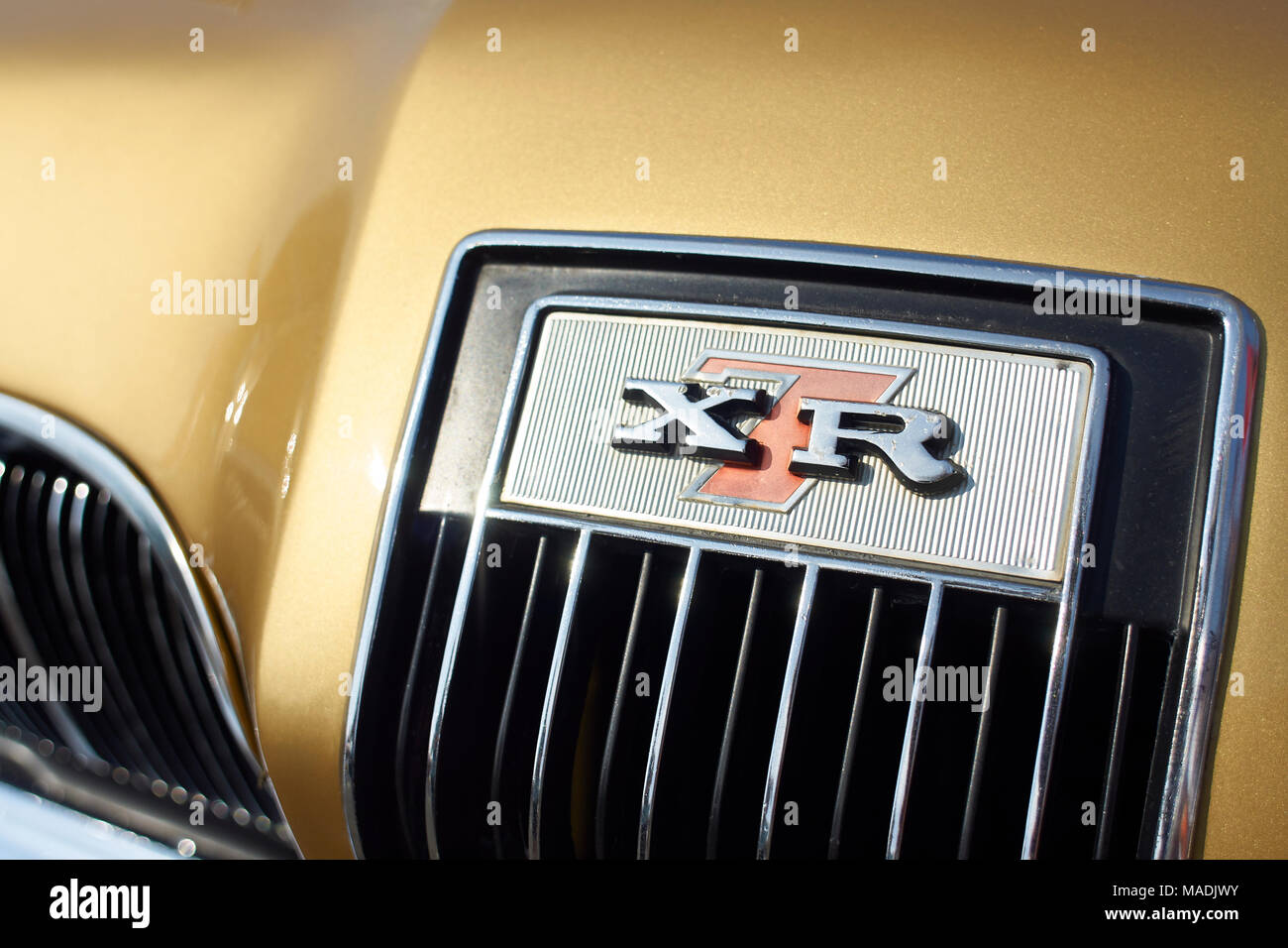 detailed images of a ford couger XR7 muscle car including the grill and ...