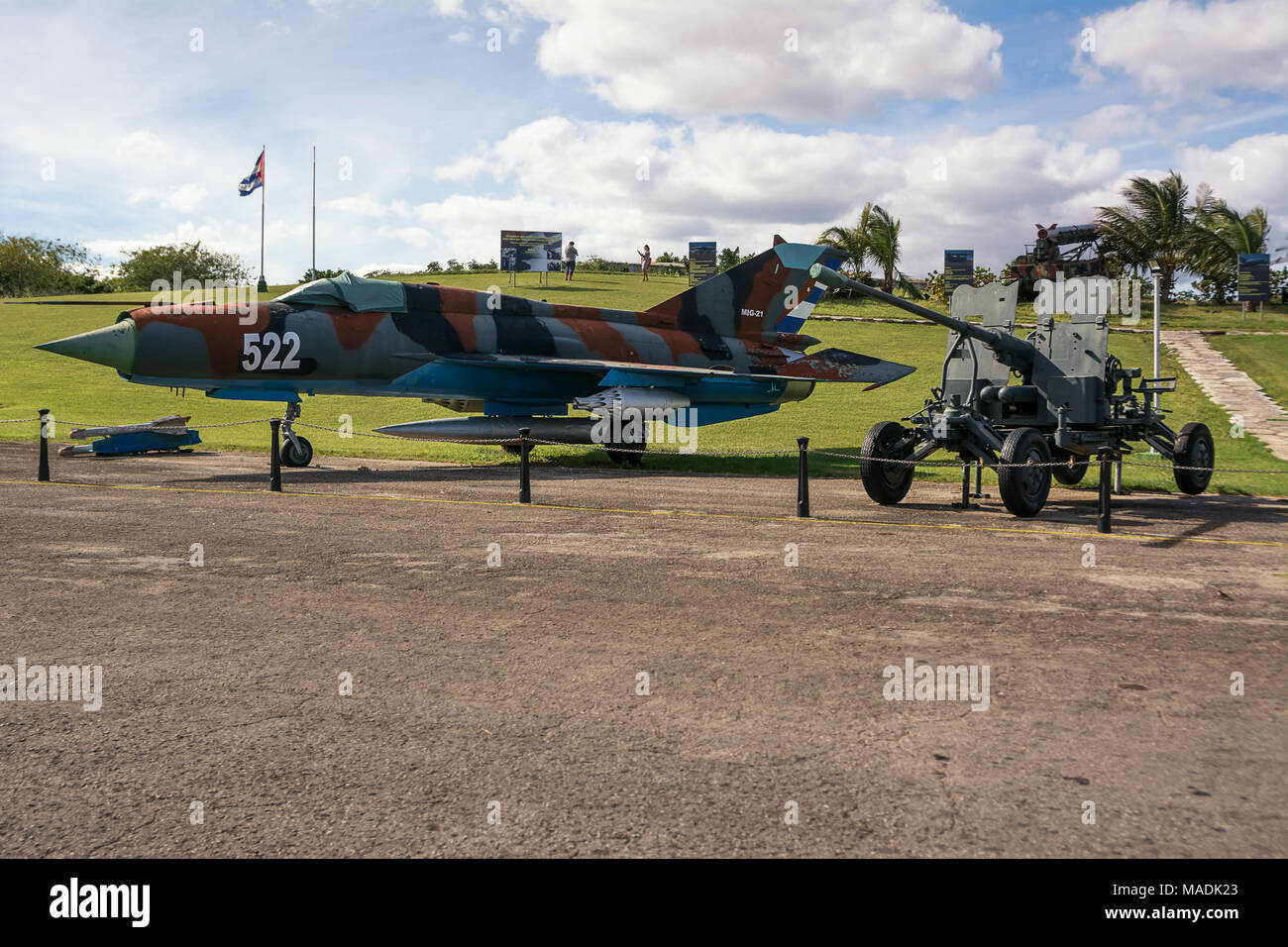 Cuban plane hi-res stock photography and images - Alamy