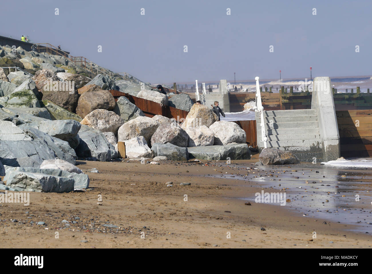 SPURN POINT WTHERNSEA BIRD WATCHING Stock Photo - Alamy