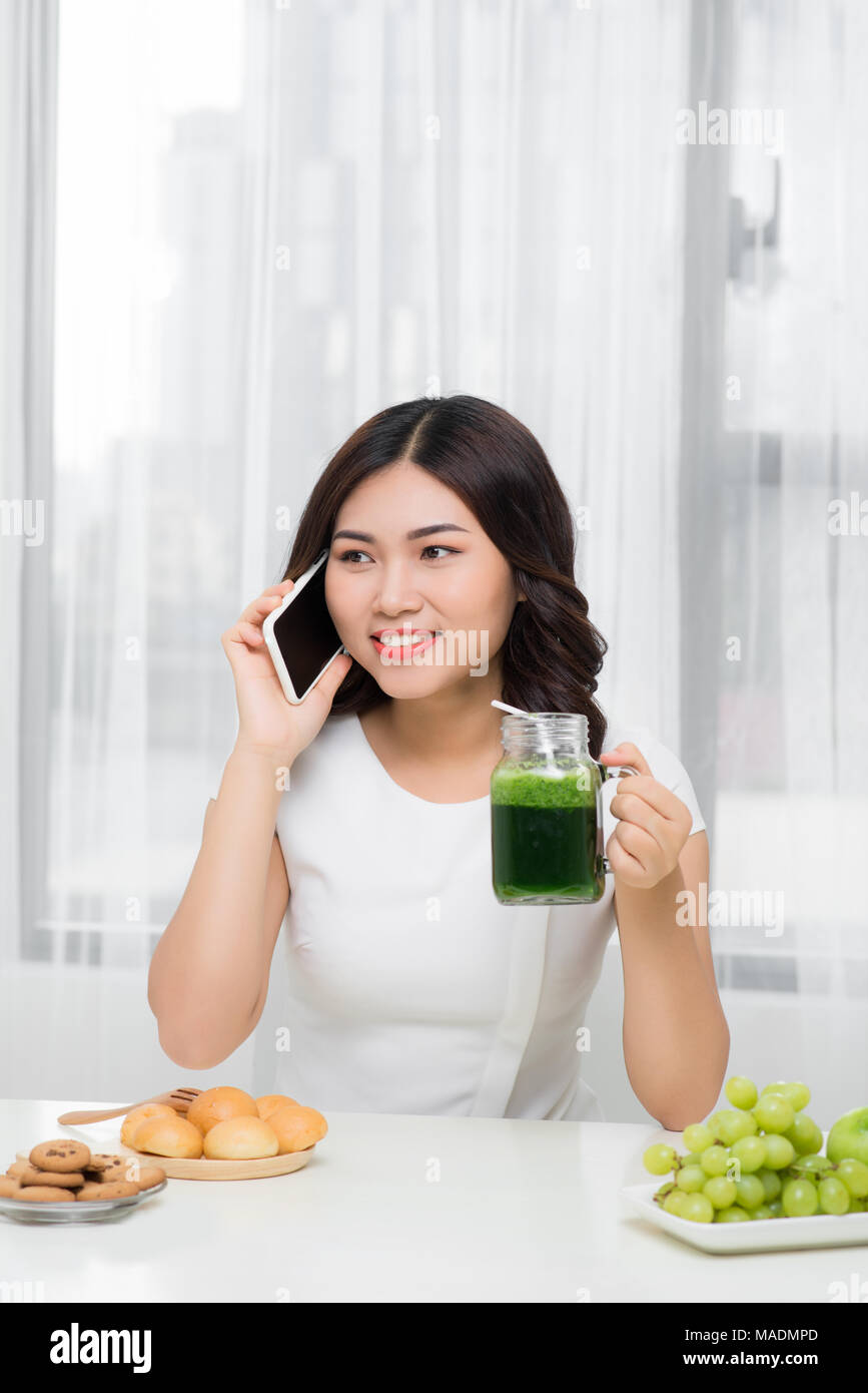 Chit chat hi-res stock photography and images - Alamy