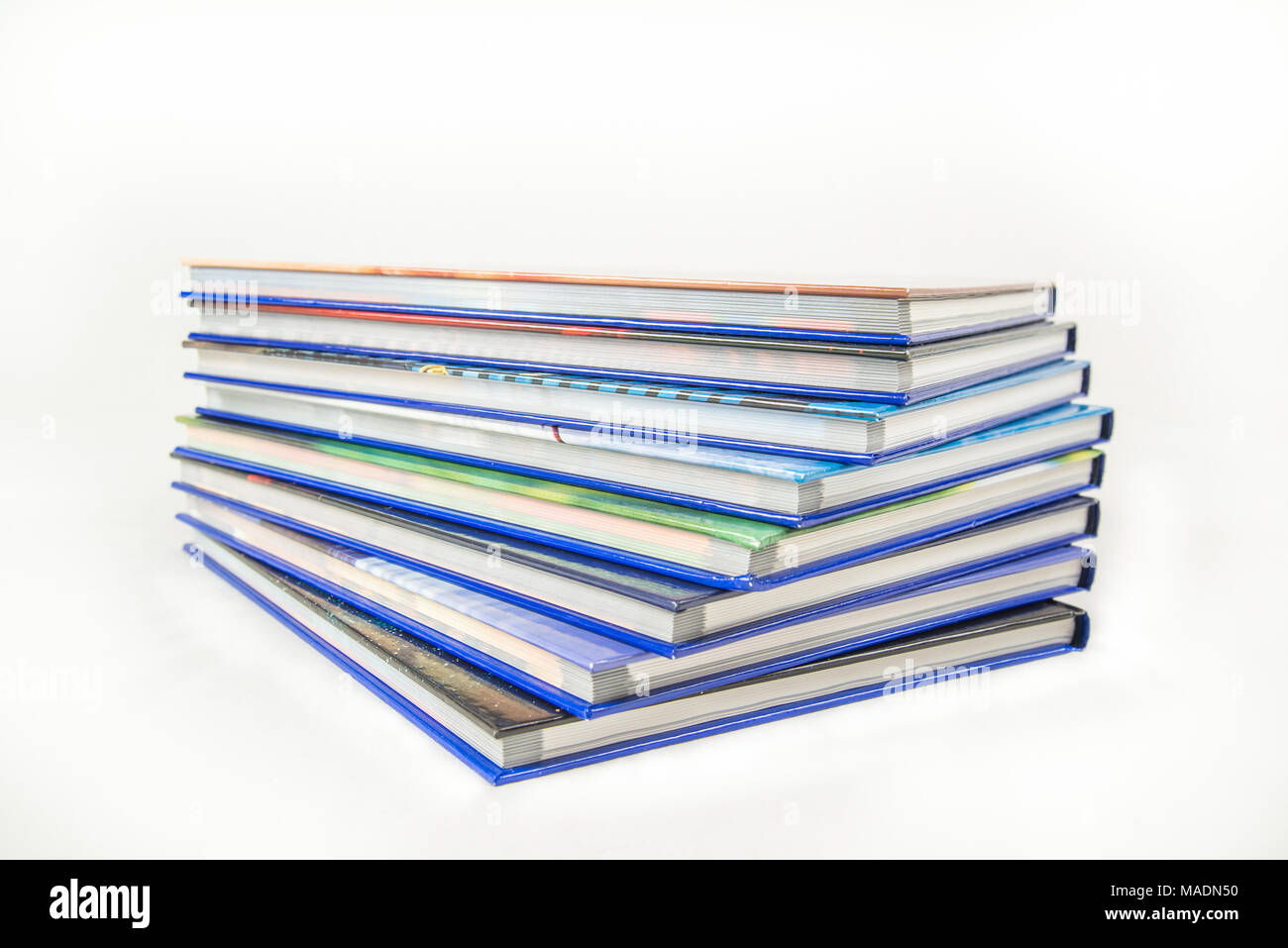 Encyclopedia books hi-res stock photography and images - Alamy