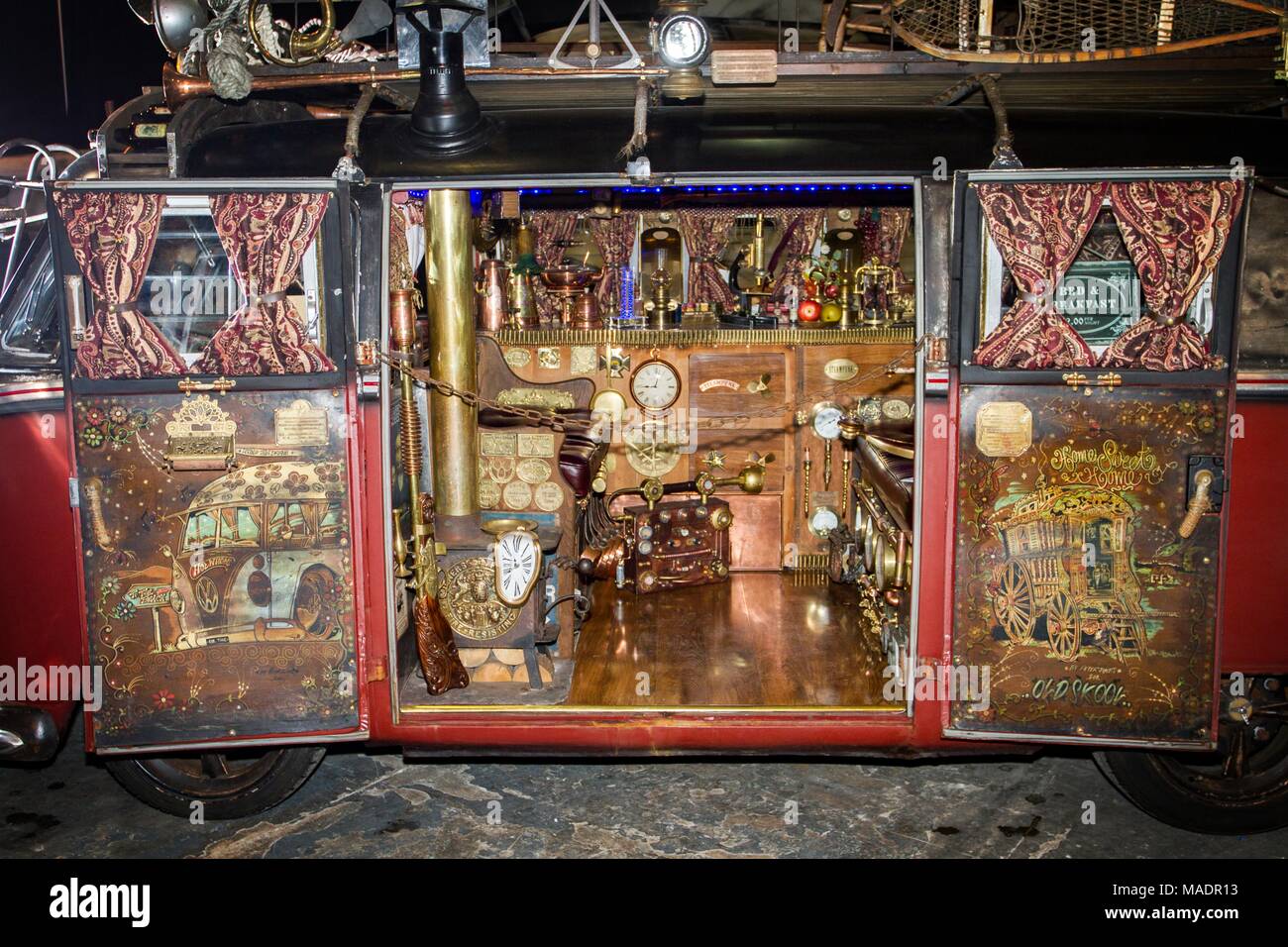 steampunk sub culture post apocalypse apocalyptic spyglas goth ...