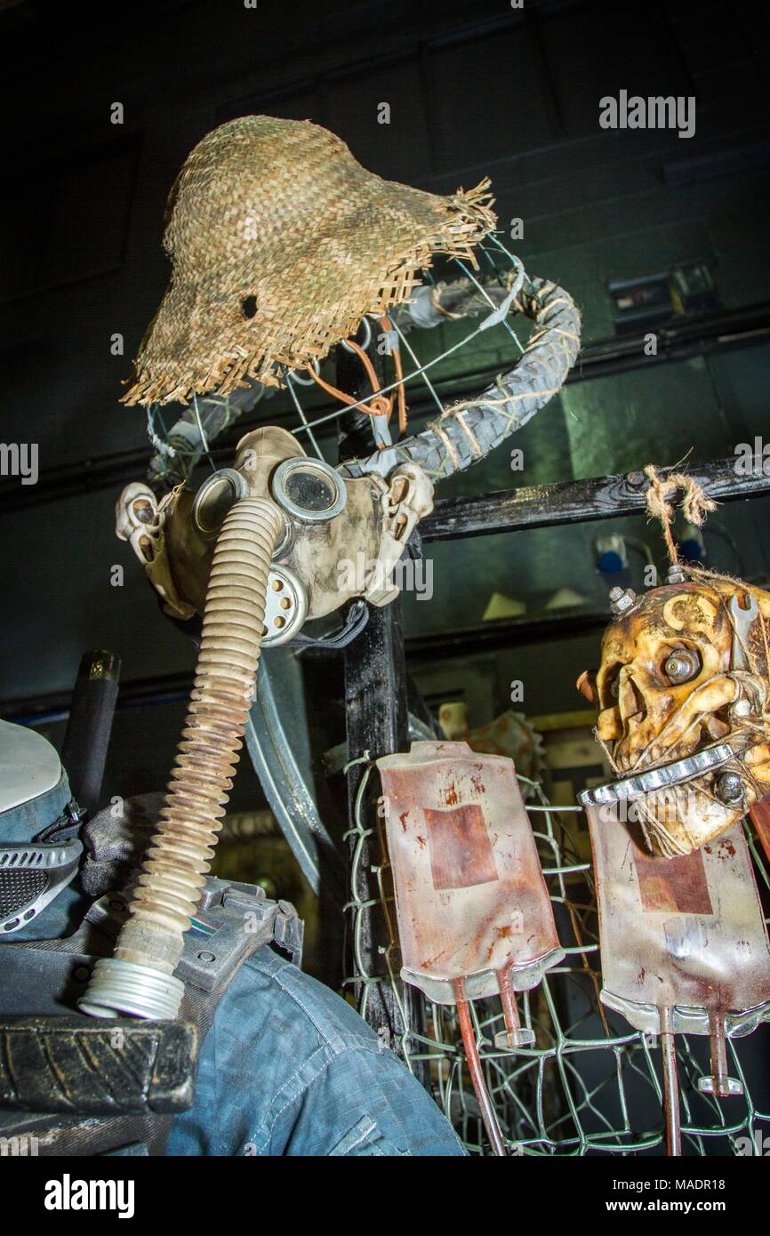 steampunk sub culture post apocalypse apocalyptic spyglas goth ...