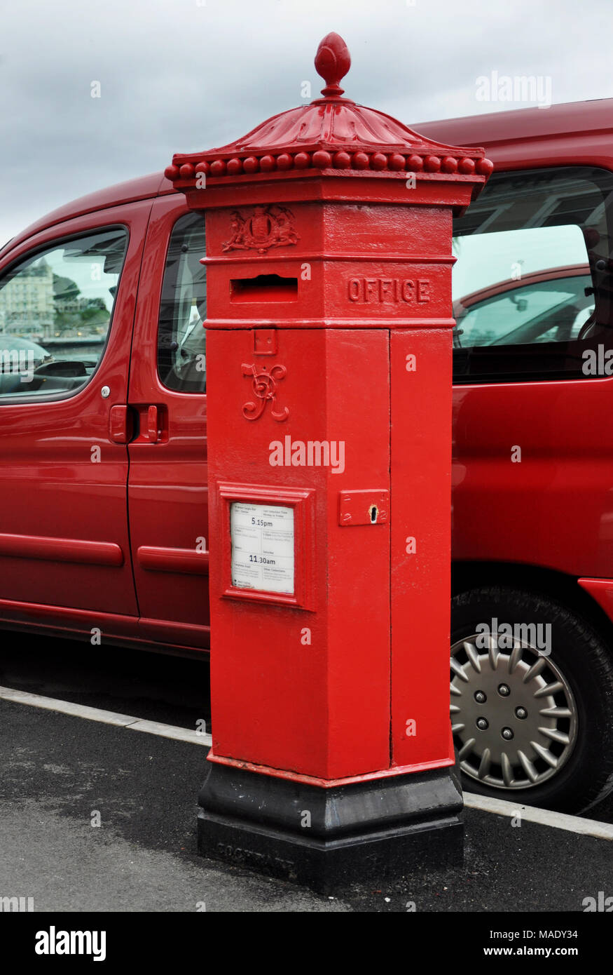 Victorian Postmen High Resolution Stock Photography and Images - Alamy