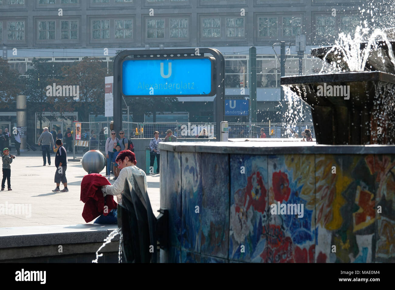 Berlin Alexander Square Fountain of peoples friendship Stock Photo - Alamy