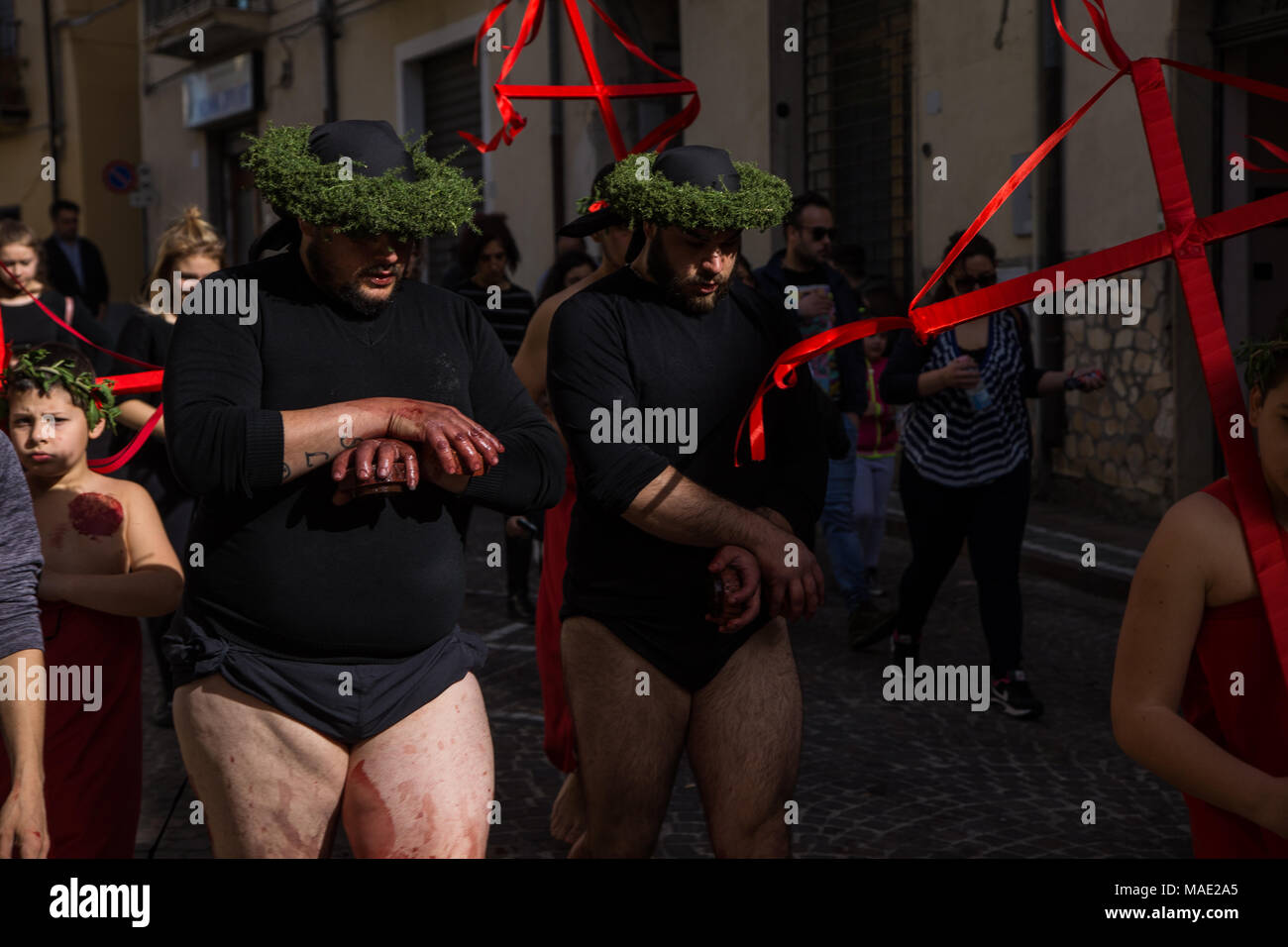 Jesus tied in cross hi-res stock photography and images - Alamy