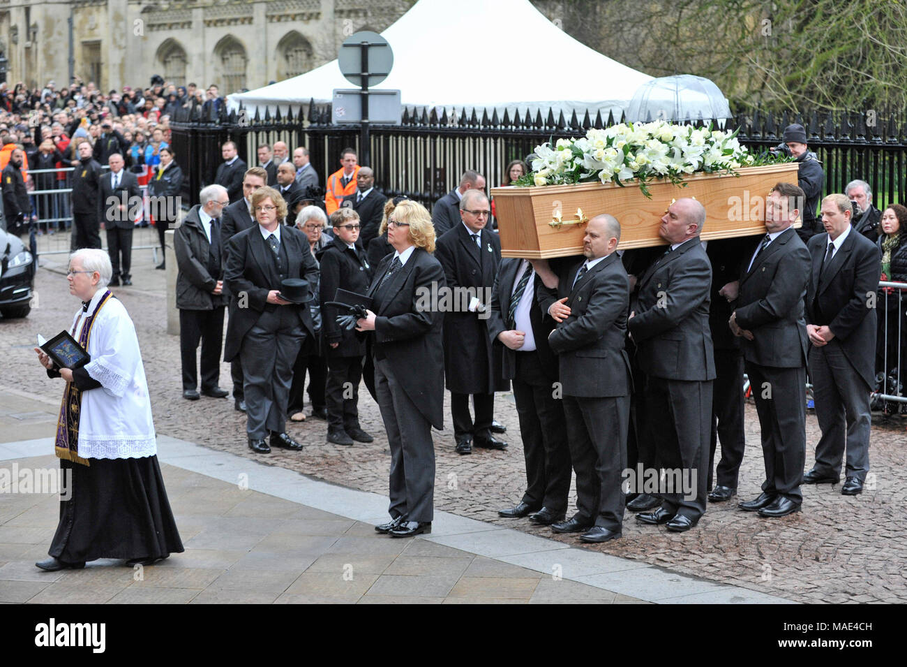 Cambridge, Britain. 31st Mar, 2018. The coffin of British physicist ...
