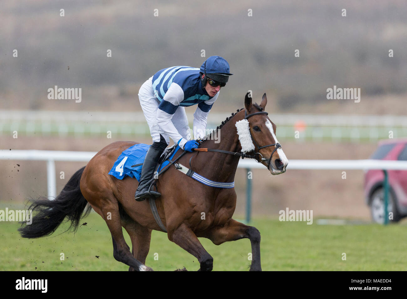 Jockey horse race hi-res stock photography and images - Alamy