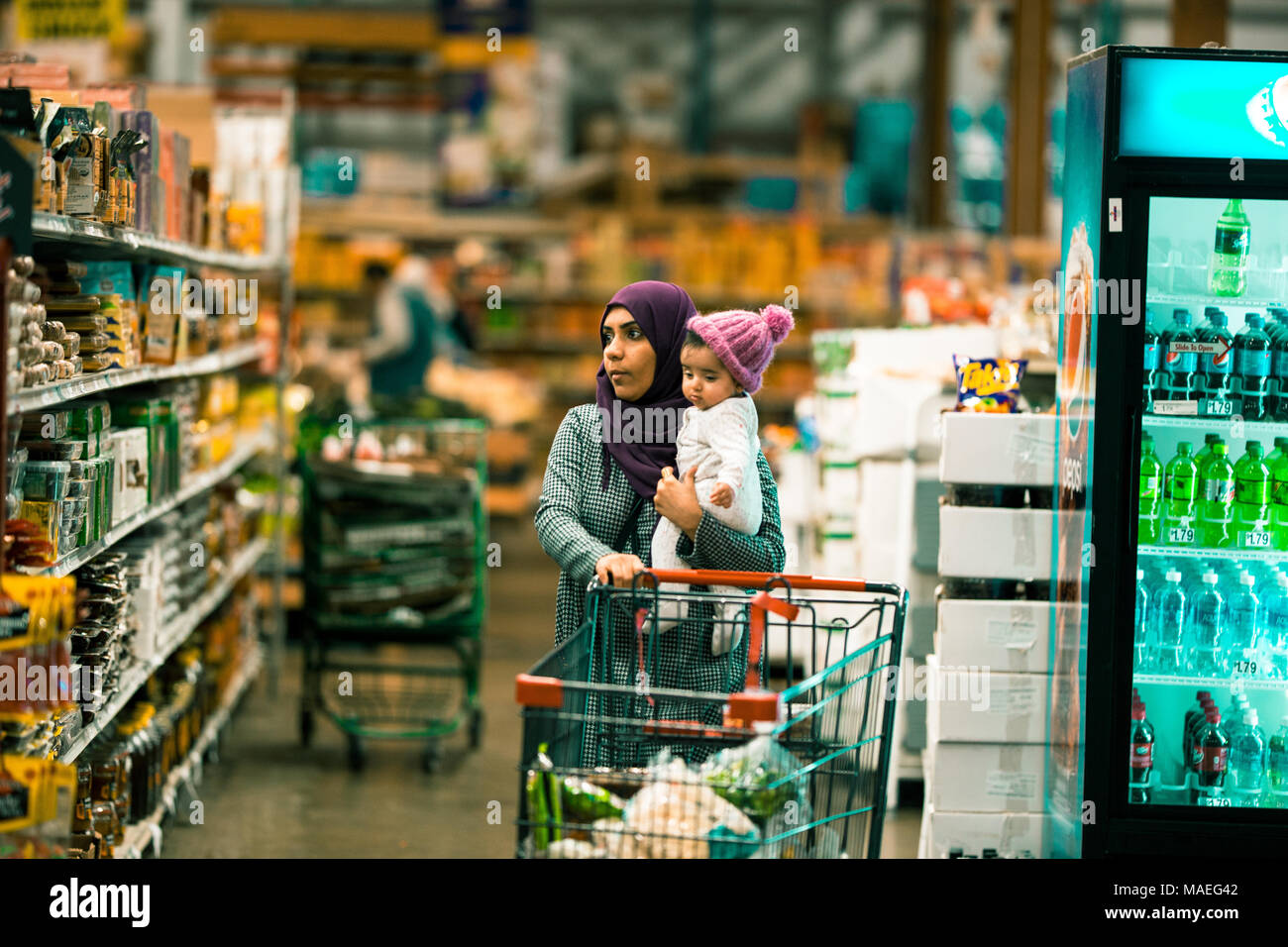 Indianstore hi-res stock photography and images - Alamy