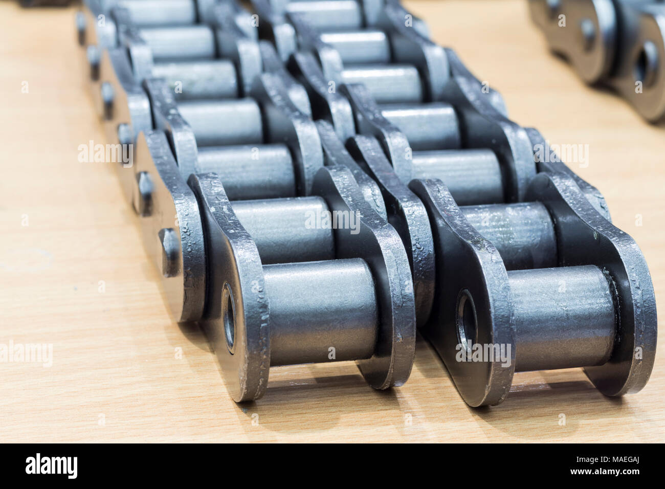 The industrial chains for machine ; close up Stock Photo - Alamy