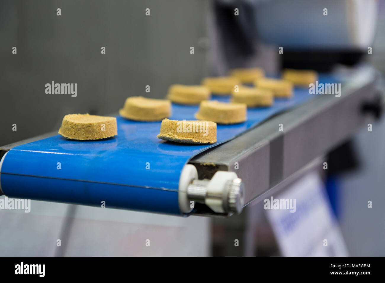 Ice cream conveyor belt hi-res stock photography and images - Alamy