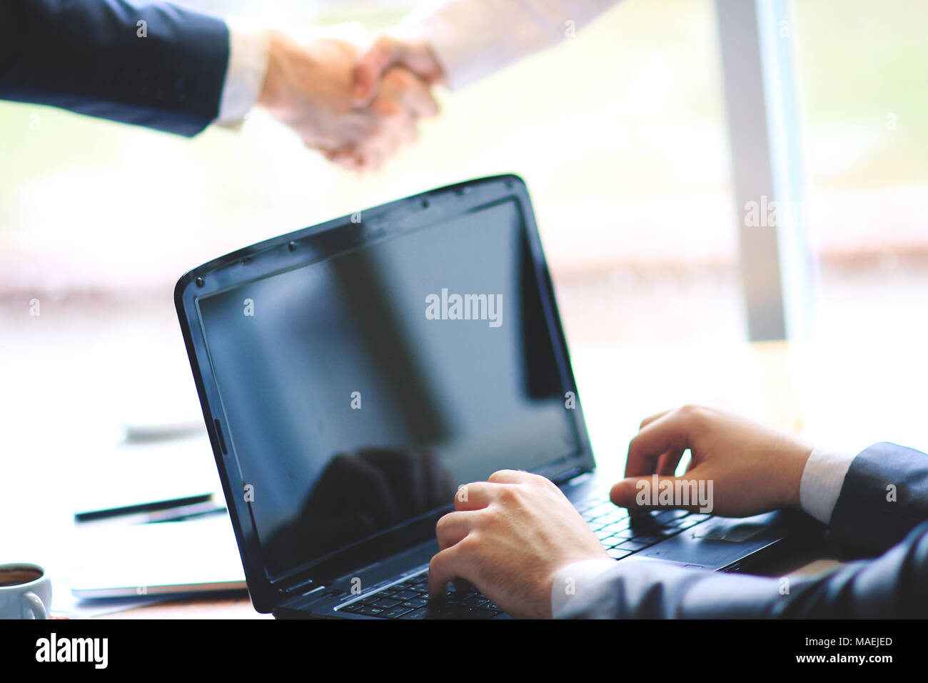 Typing technology laptop hi-res stock photography and images - Alamy