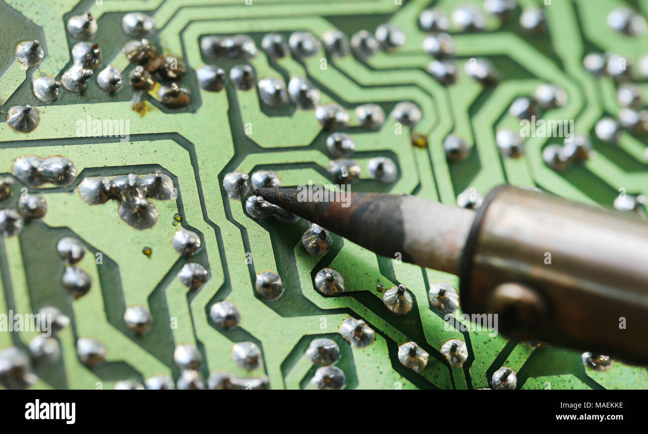 Soldering hi-res stock photography and images - Alamy