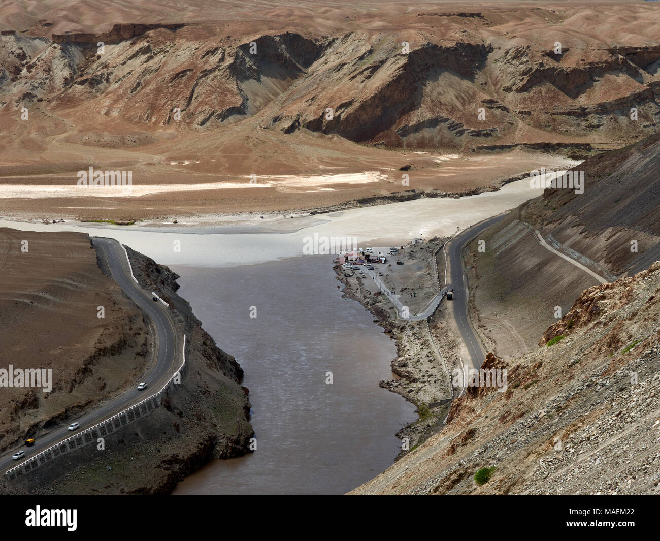 Merging of two huge Indian rivers Indus and Zanskar, Ladakh, Northern ...