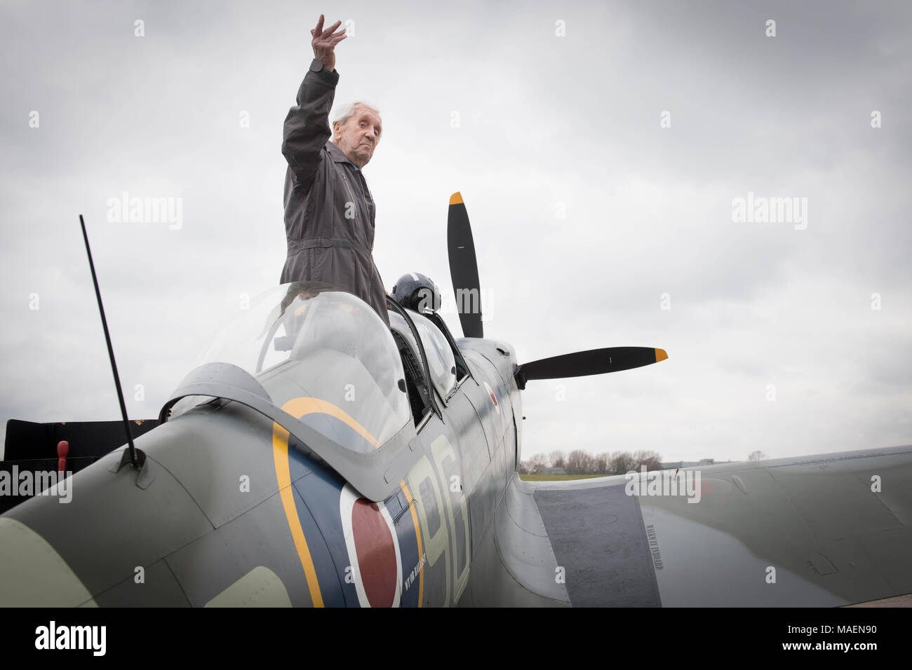 Former Spitfire pilot Squadron Leader Allan Scott, 96, prepares to fly ...