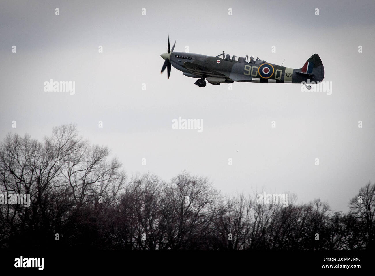 Former Spitfire Pilot Squadron Leader Allan Scott High Resolution Stock ...
