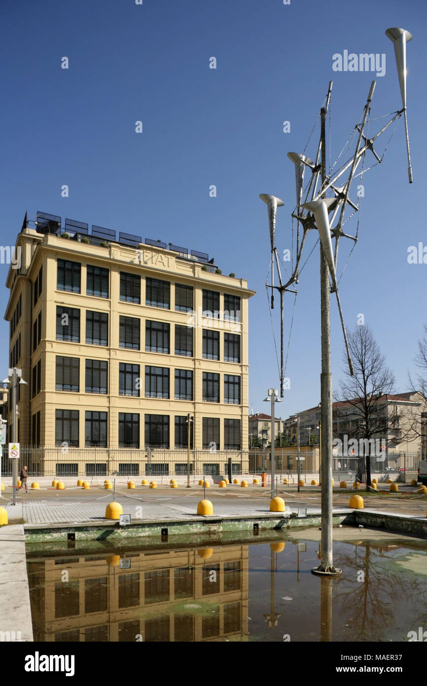 Fiat factory hi-res stock photography and images - Alamy