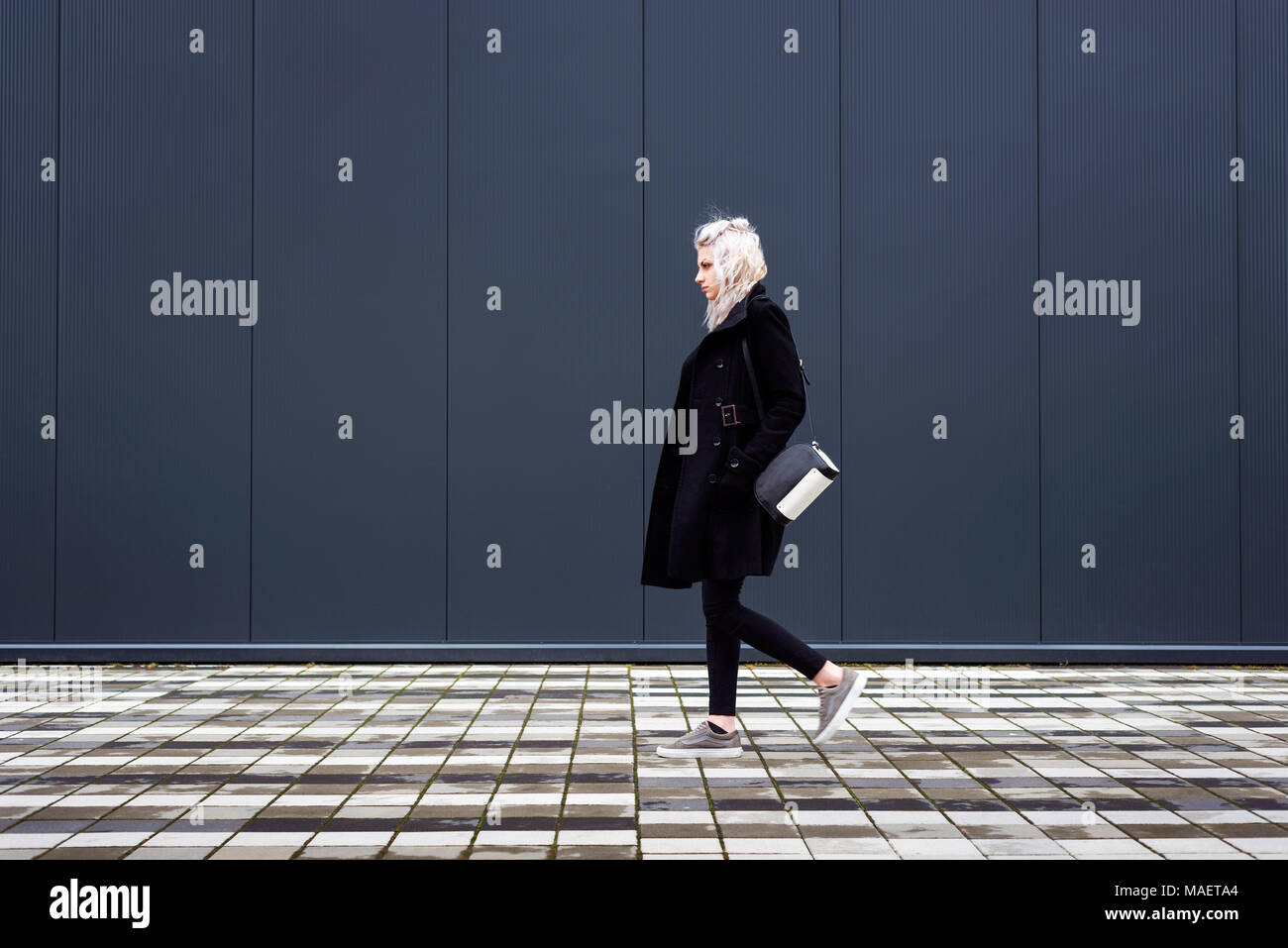 Minimalism woman hi-res stock photography and images - Alamy