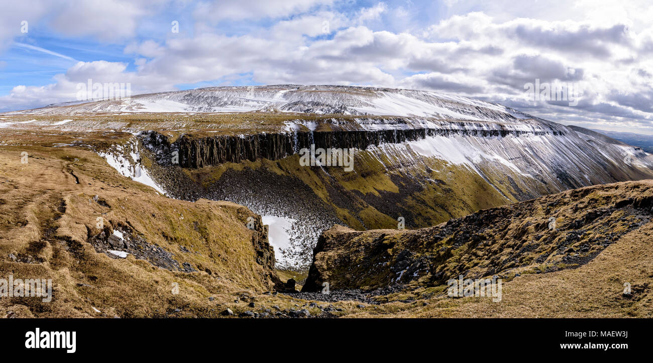 High cup nick hi-res stock photography and images - Alamy